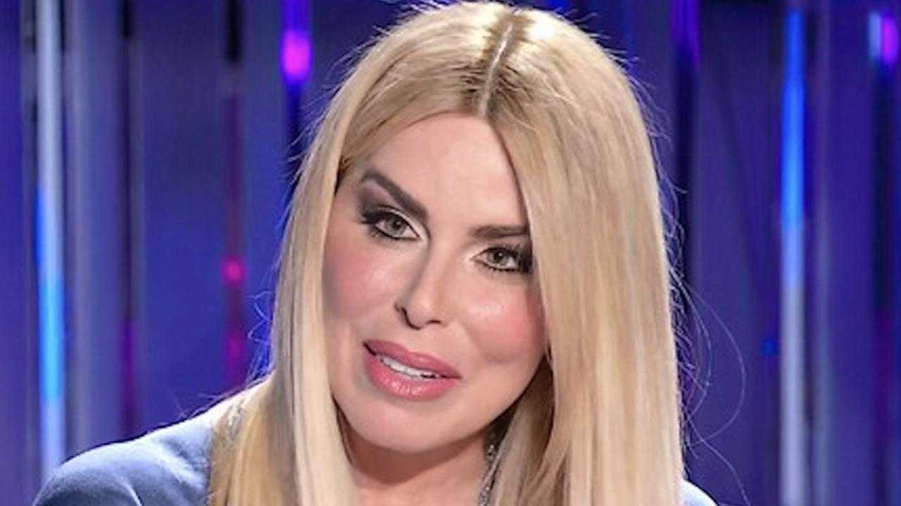 Loredana Lecciso, scoppia in diretta: l'imboscata in Rai la fa ...